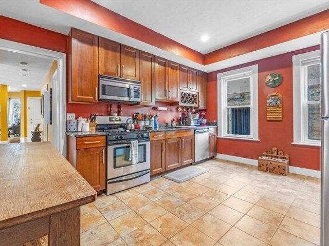 2 bedroom, Boston MA 02125 105080146