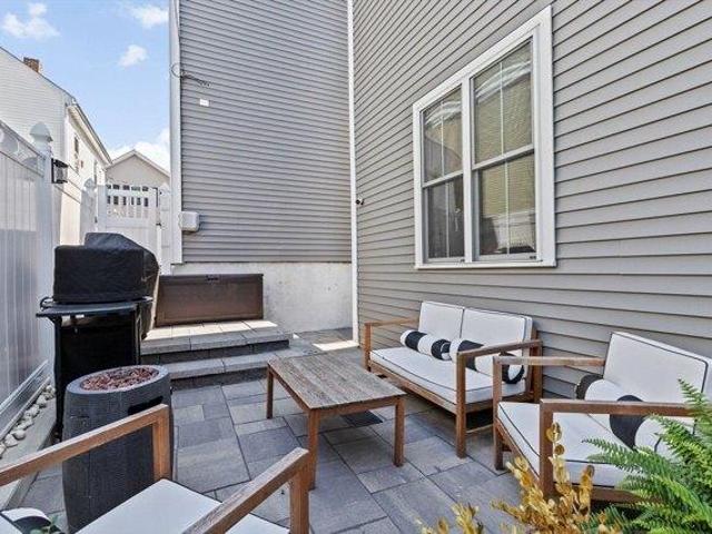 2 bedroom, Boston MA 02127 101747732