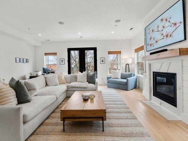 2 bedroom, Boston MA 02127 102373121