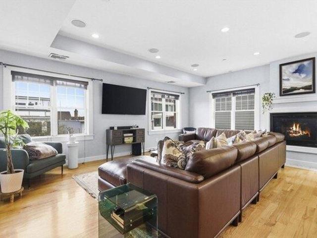 2 bedroom, Boston MA 02127 102411799
