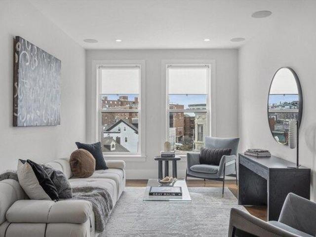 2 bedroom, Boston MA 02127 102583733