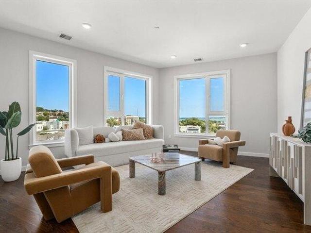 2 bedroom, Boston MA 02127 104761067