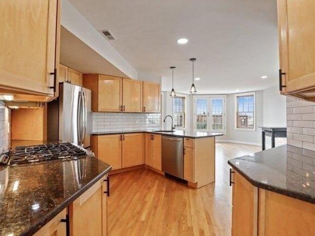 2 bedroom, Boston MA 02127 104787803