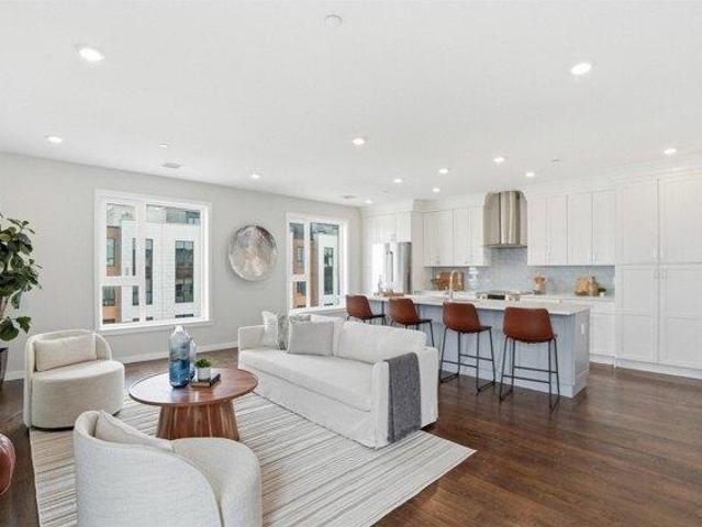 2 bedroom, Boston MA 02127 104792398