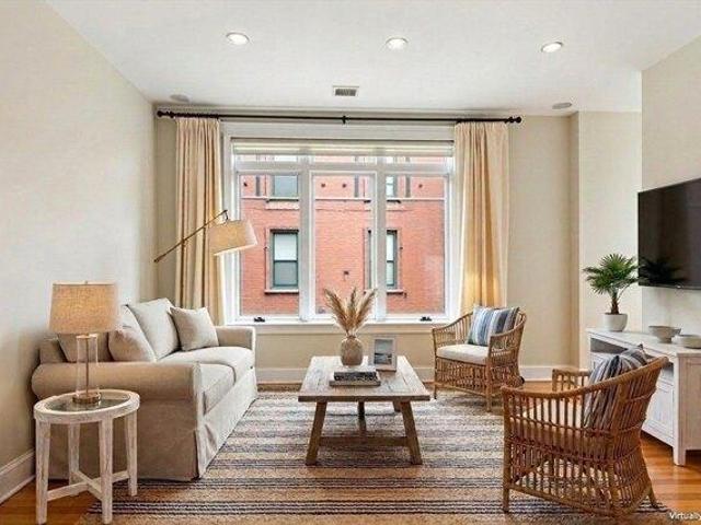 2 bedroom, Boston MA 02127 104717162