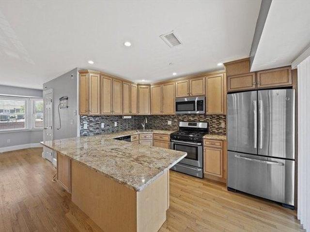 2 bedroom, Boston MA 02127 104831090