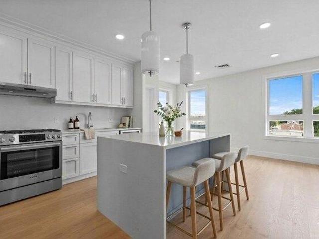2 bedroom, Boston MA 02128 102369448