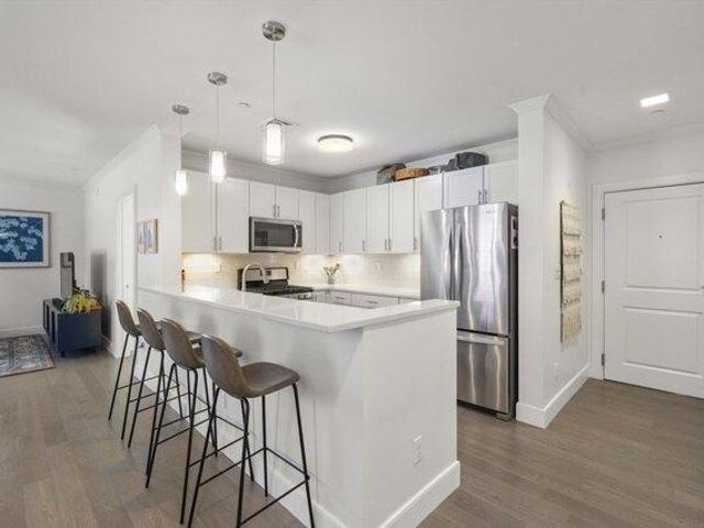 2 bedroom, Boston MA 02128 102446776