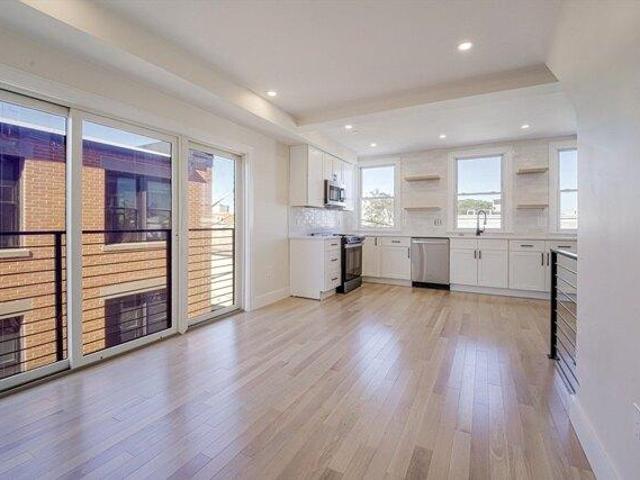 2 bedroom, Boston MA 02128 102779624