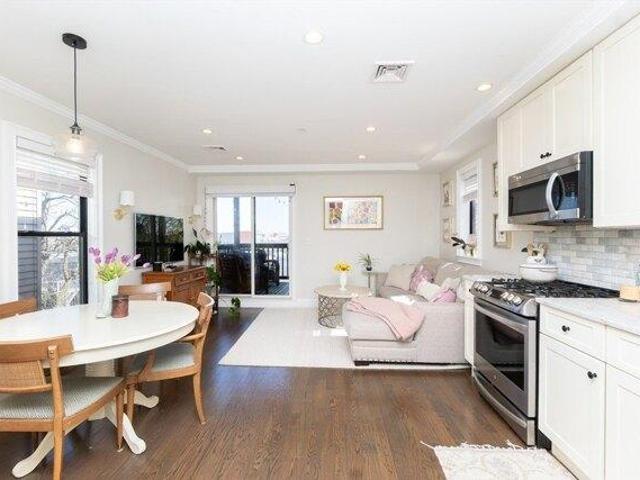 2 bedroom, Boston MA 02128 102959938