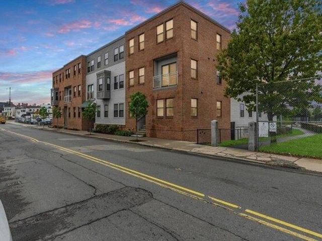 2 bedroom, Boston MA 02128 102961012
