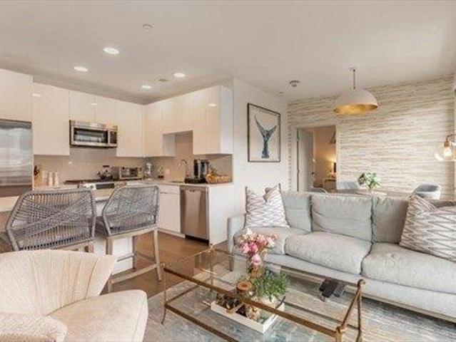 2 bedroom, Boston MA 02128 103017350