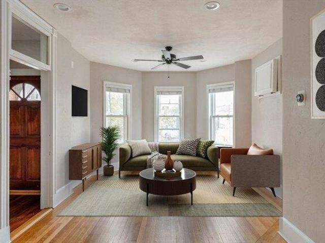 2 bedroom, Boston MA 02128 103125940