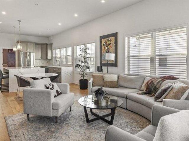 2 bedroom, Boston MA 02128 104007548