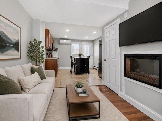 2 bedroom, Boston MA 02128 104008955