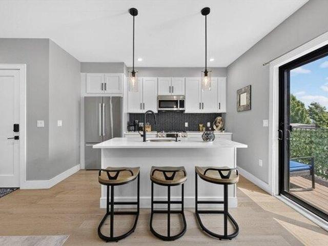 2 bedroom, Boston MA 02128 105081389