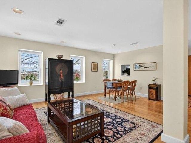 2 bedroom, Boston MA 02129 LS102801610