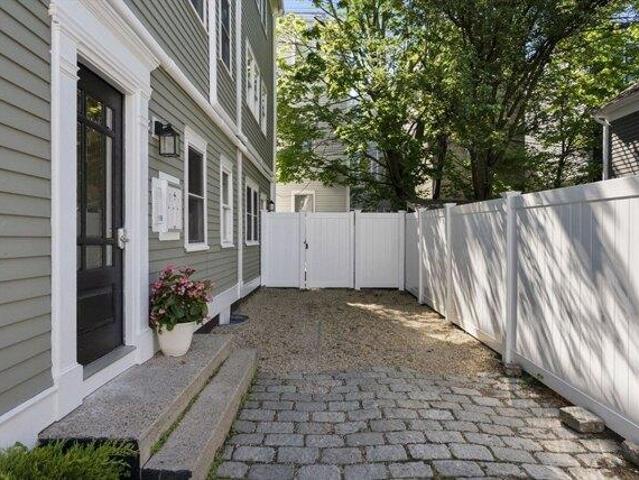 2 bedroom, Boston MA 02129 103250017