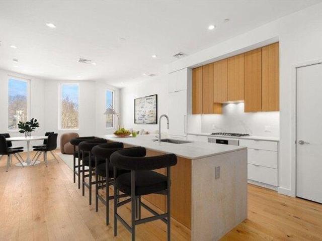 2 bedroom, Boston MA 02120 LS103020675