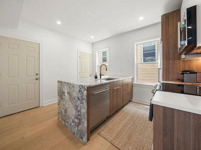 2 bedroom, Boston MA 02122 LS102860249