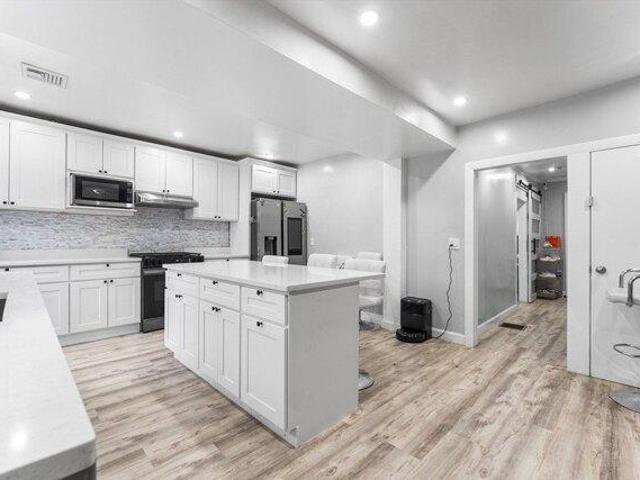 2 bedroom, Boston MA 02122 102089885