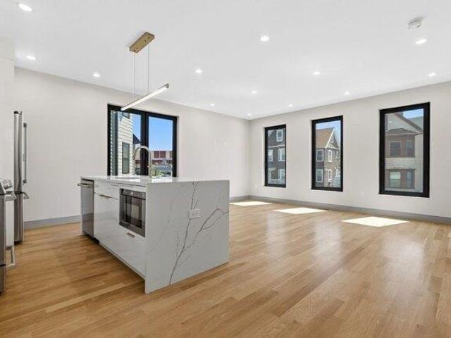 2 bedroom, Boston MA 02122 103622660