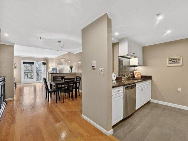 2 bedroom, Boston MA 02135 LS102668286