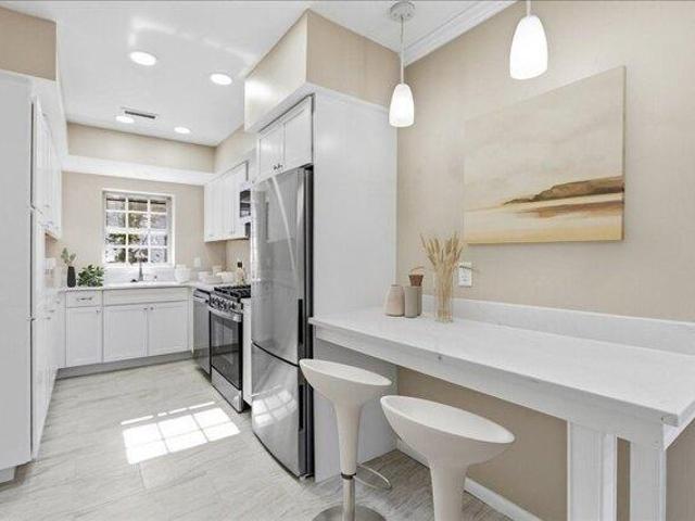 2 bedroom, Boston MA 02135 102029589