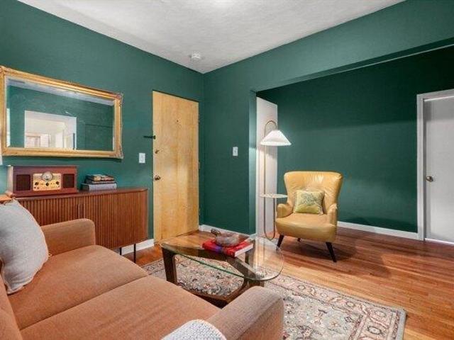2 bedroom, Boston MA 02135 102561452