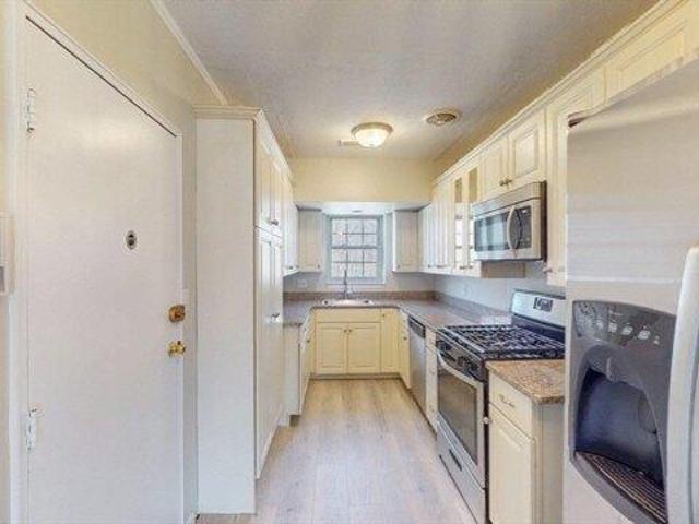 2 bedroom, Boston MA 02135 102761405
