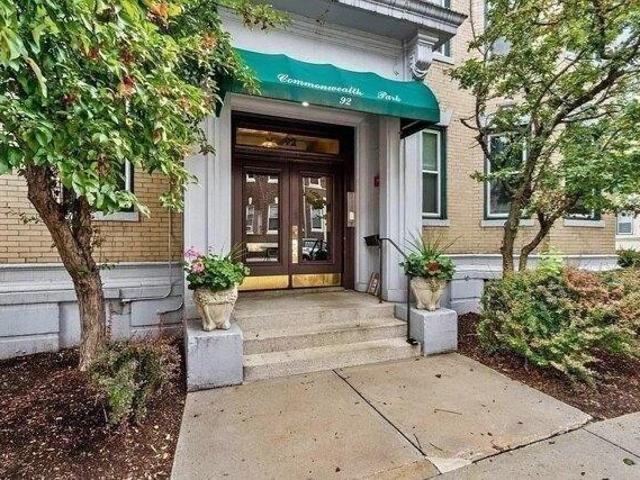 2 bedroom, Boston MA 02135 102709424