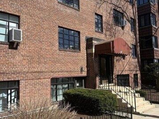2 bedroom, Boston MA 02135 102729326