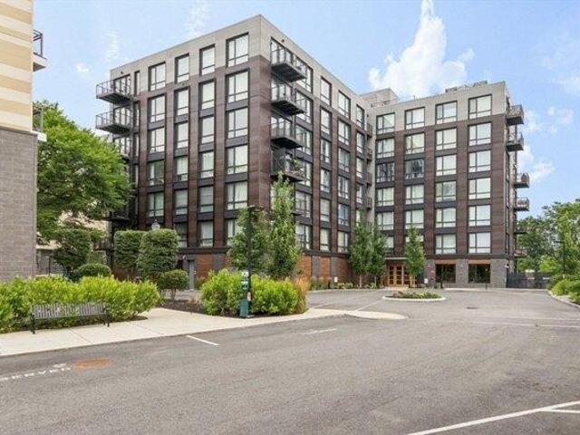 2 bedroom, Boston MA 02135 104376926