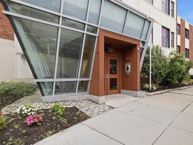 2 bedroom, Boston MA 02135 105040962