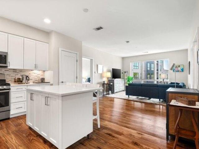2 bedroom, Boston MA 02130 103126182