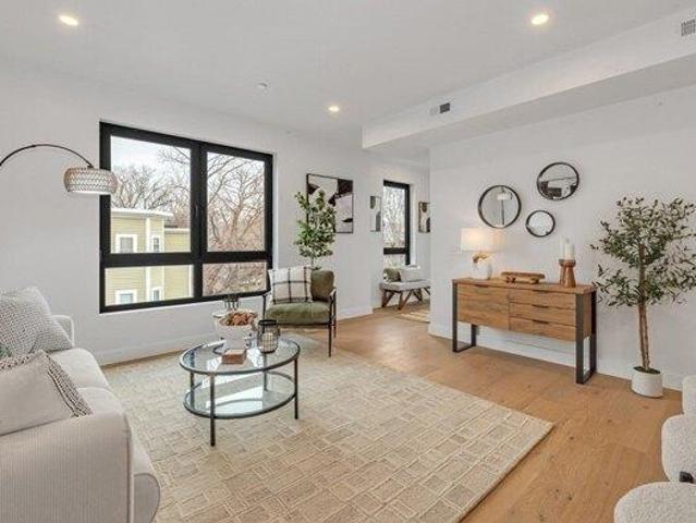 2 bedroom, Boston MA 02131 103848593