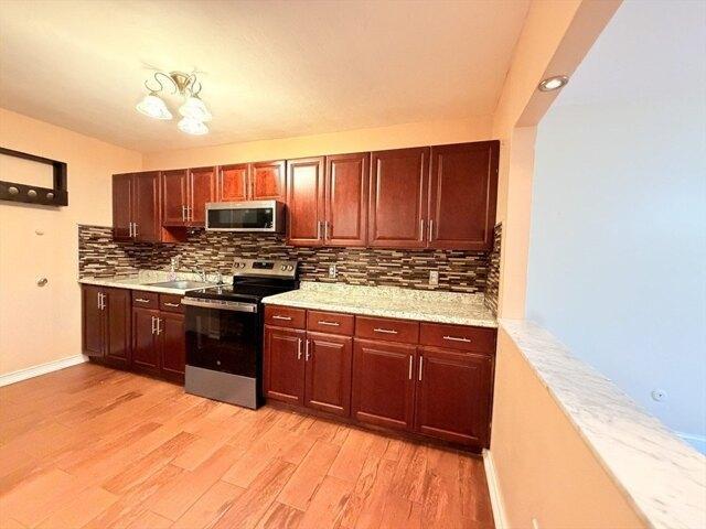 2 bedroom, Boston MA 02132 105059560