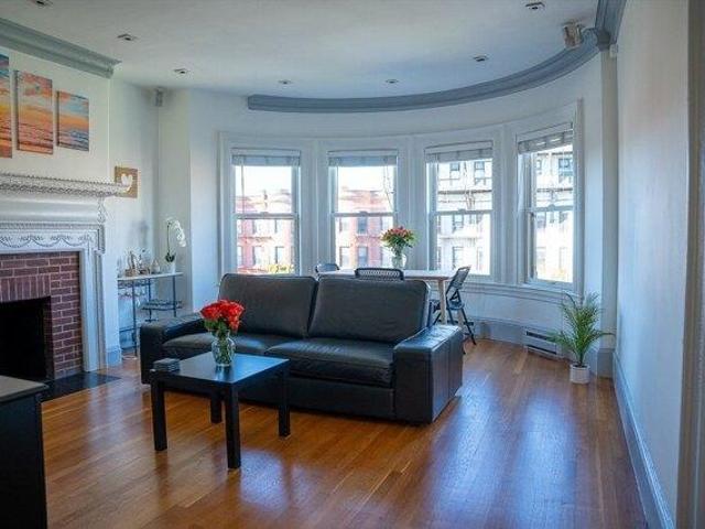 2 bedroom, Boston MA 02215 103127643