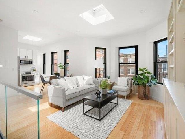 2 bedroom, Boston MA 02215 103886429