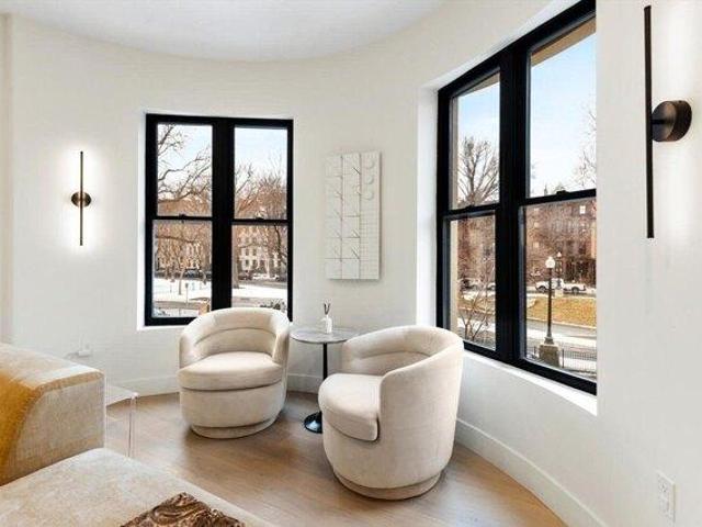 2 bedroom, Boston MA 02215 103931377