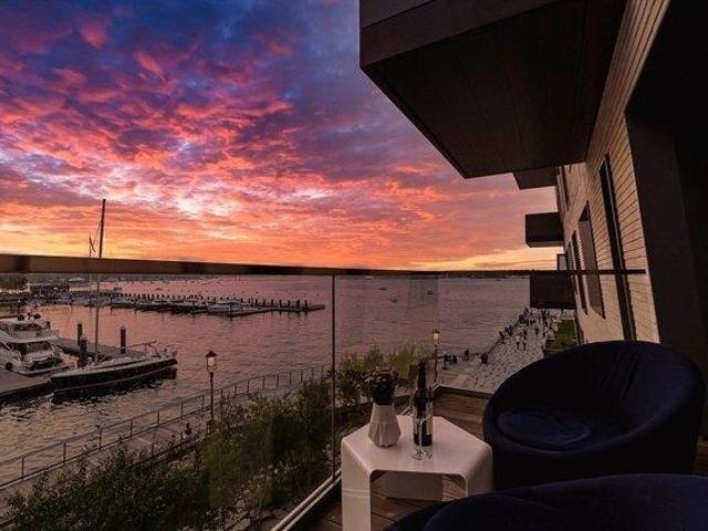 2 bedroom, Boston MA 02210 102089744