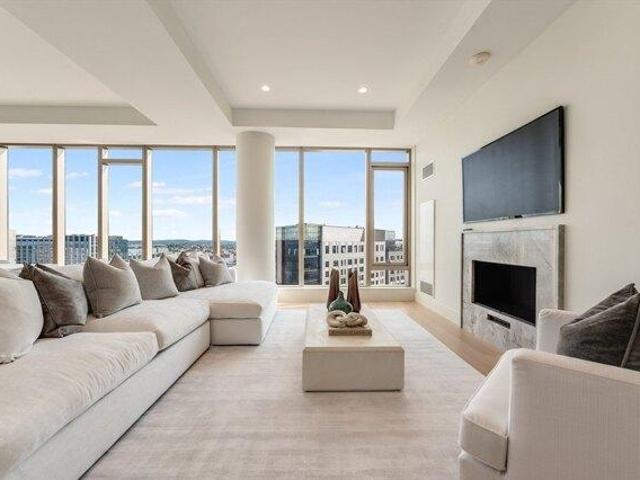 2 bedroom, Boston MA 02210 103251189