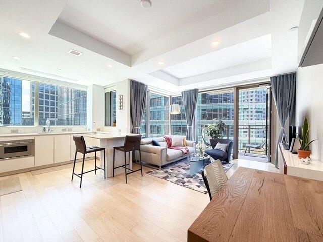 2 bedroom, Boston MA 02210 103885741