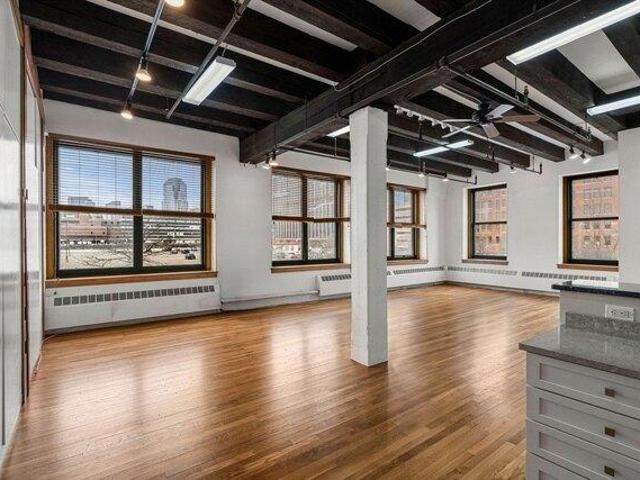 2 bedroom, Boston MA 02210 104810451