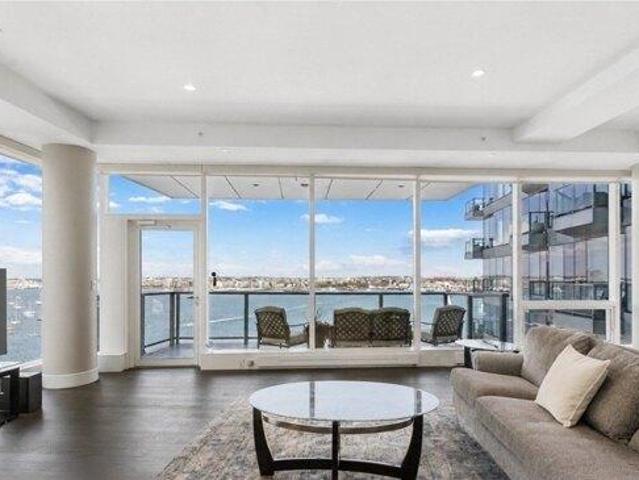 2 bedroom, Boston MA 02210 104946497