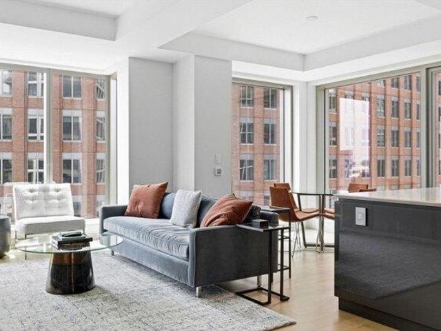 2 bedroom, Boston MA 02210 105061065