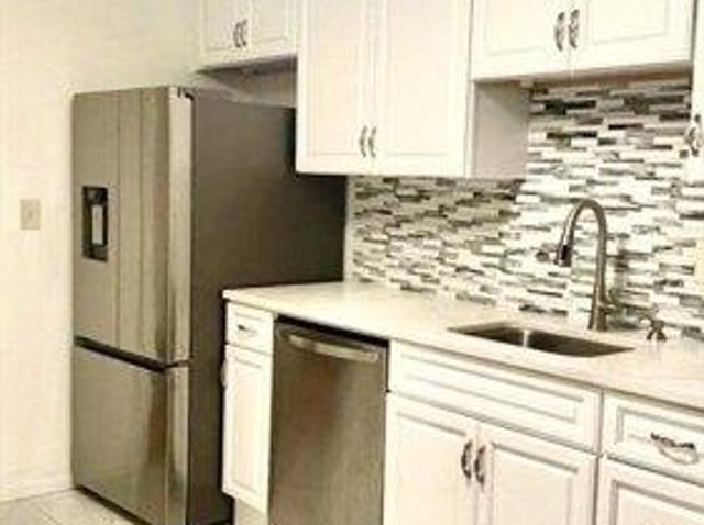 2 bedroom, Boston MA 02467 103037687