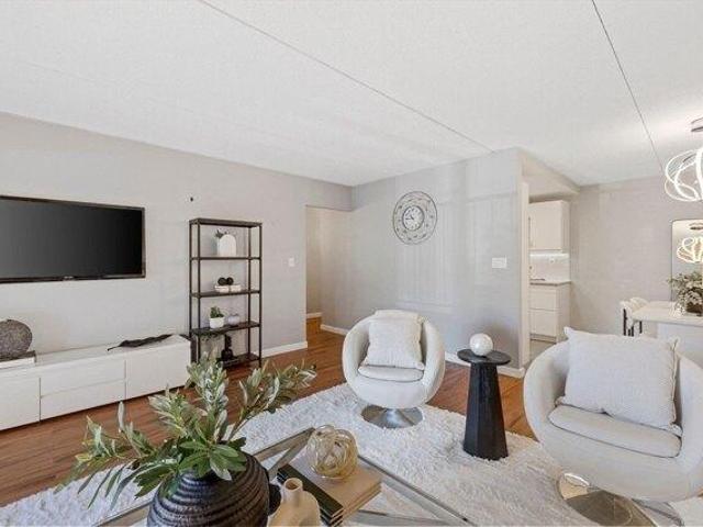 2 bedroom, Boston MA 02467 104570483