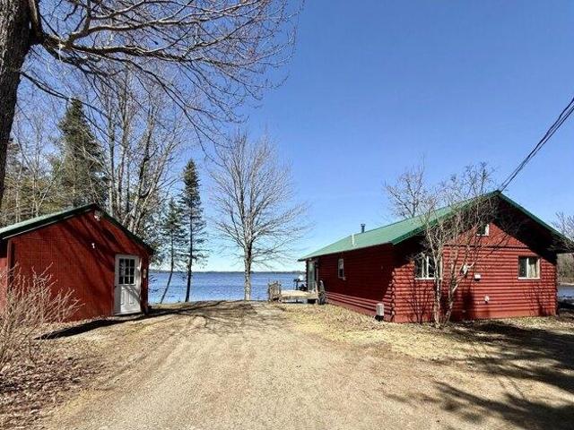 2 bedroom, Baileyville ME 04694 104607909