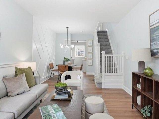 2 bedroom, Baltimore MD 21205 103626808